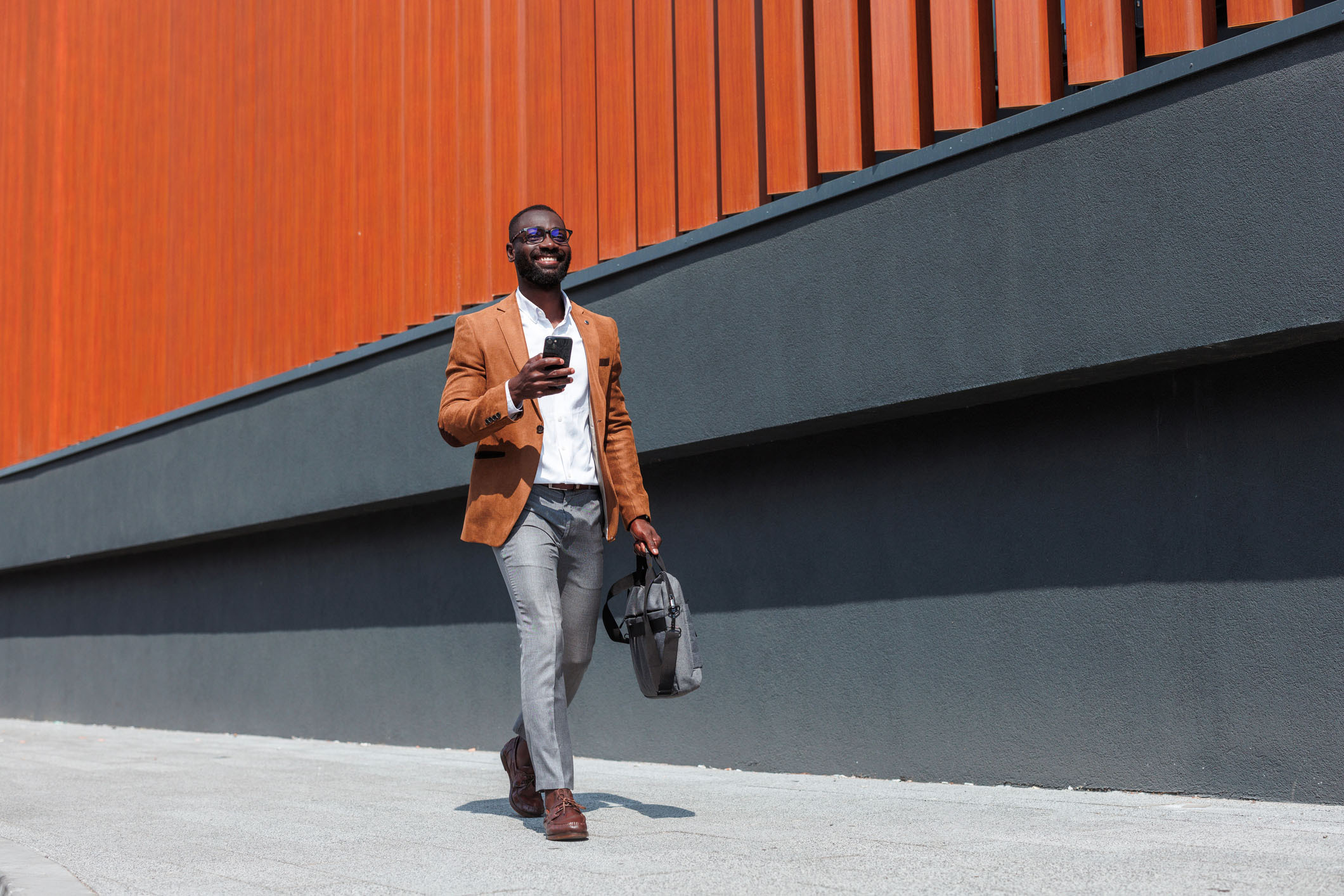 Agiloft CLM Case Study: Spectrum Mobility